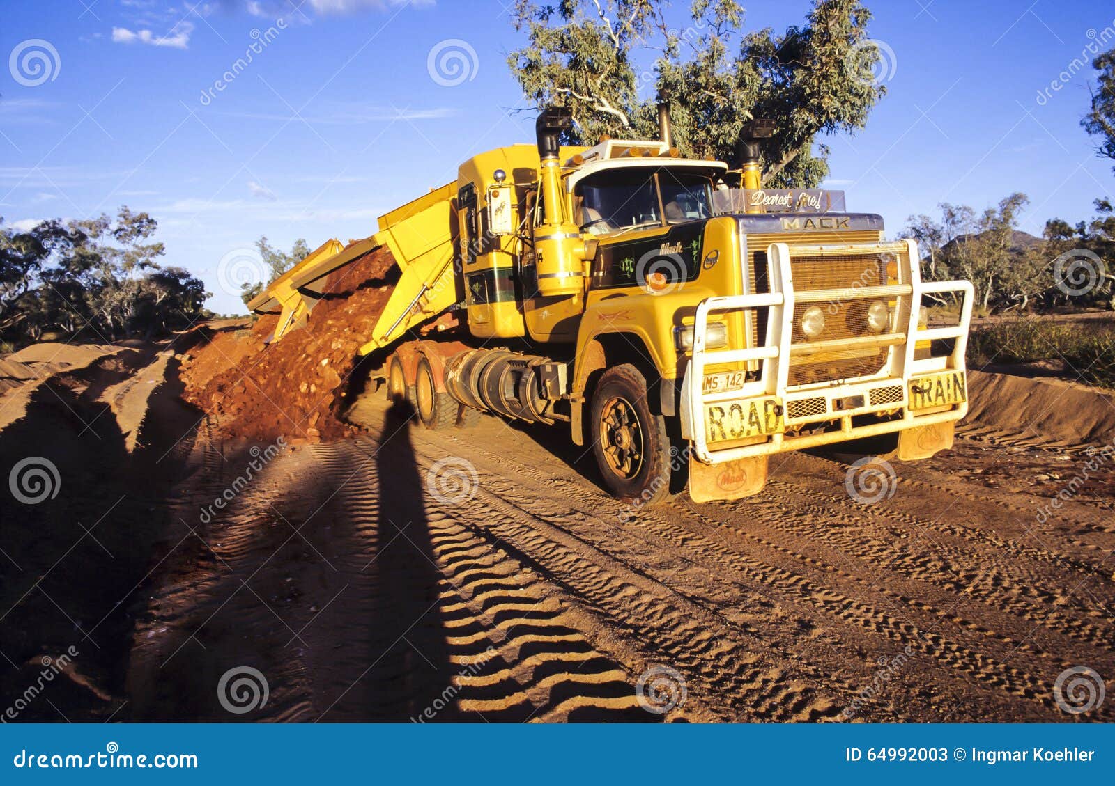 The Australian Outback Is The Landmark Of Australia, The Ayers Rock ...