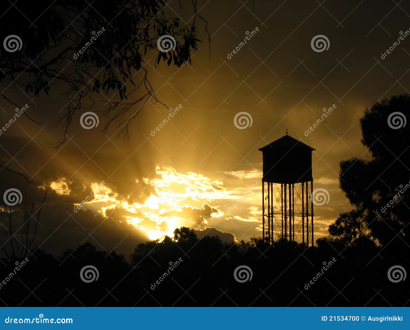 Outback Water Tank Royalty-Free Stock Image | CartoonDealer.com #29773498