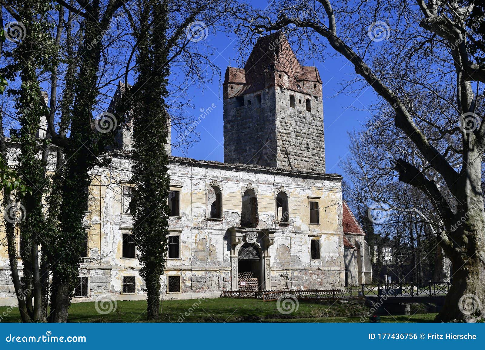 Austria, Pottendorf Castle stock photo. Image of landmark - 177436756