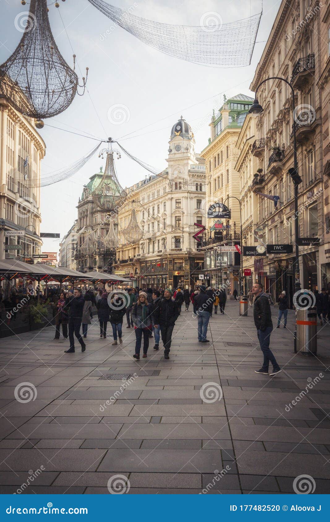 Austria, Vienna: 24, November, 2019 - Walking the Streets of Vienna ...