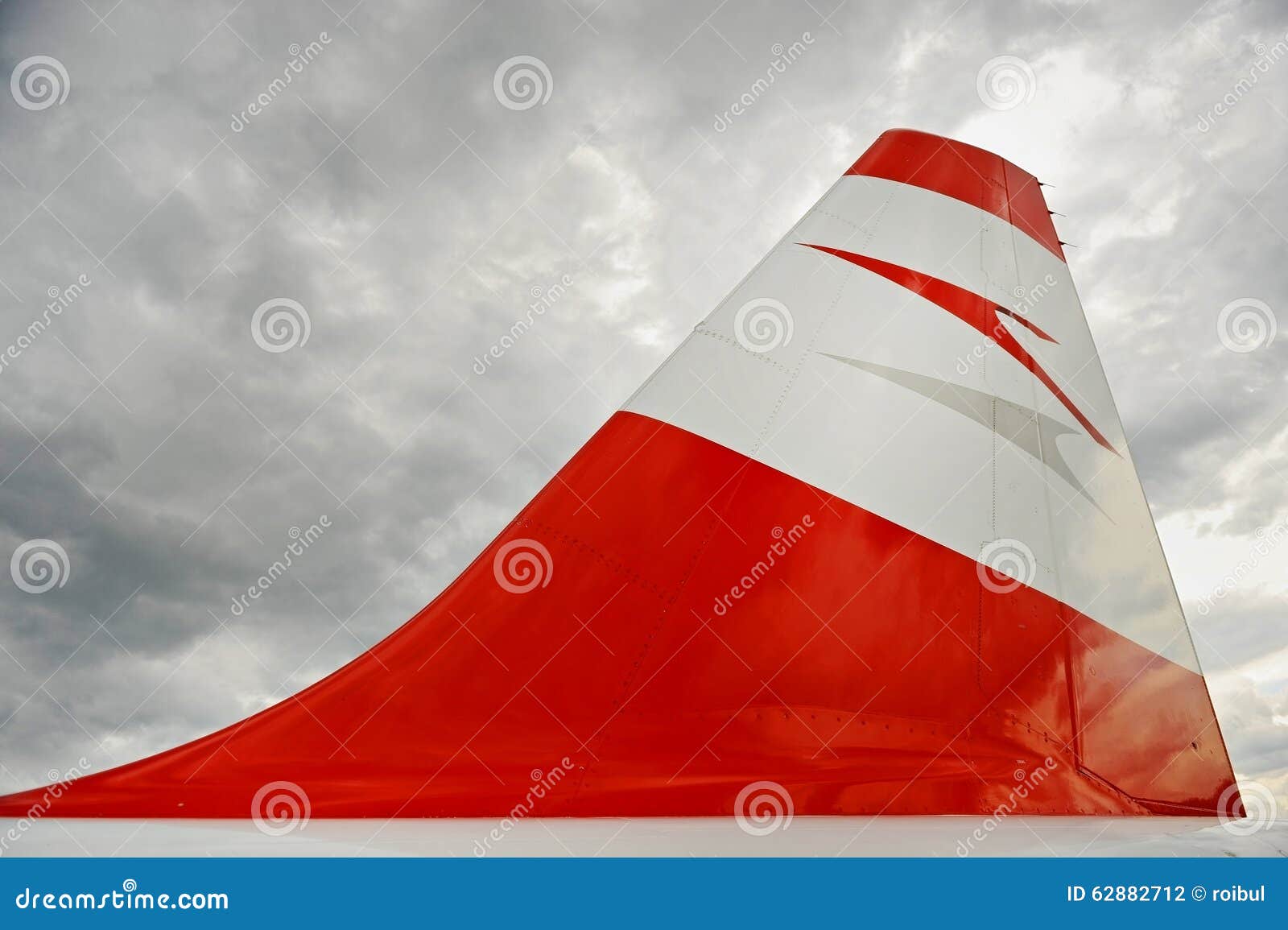 Austrian Airlines-Logo Auf Flugzeug Redaktionelles Stockfotografie ...