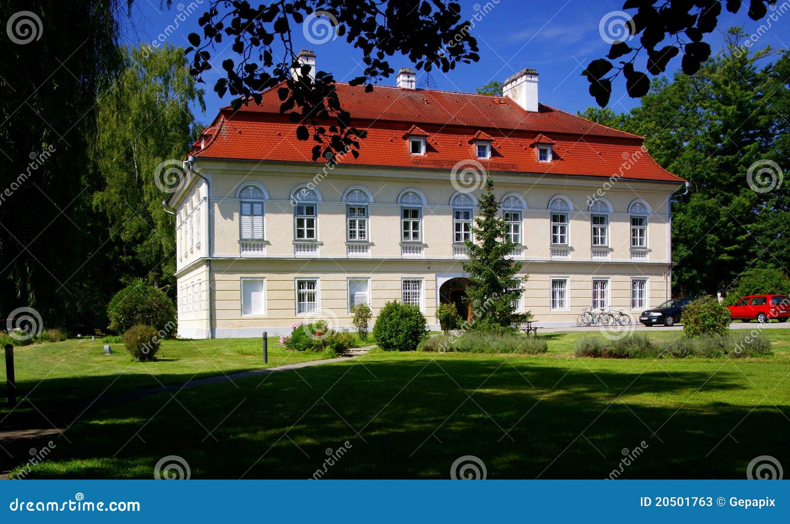 Austrian Palace stock image. Image of estate, schools - 20501763