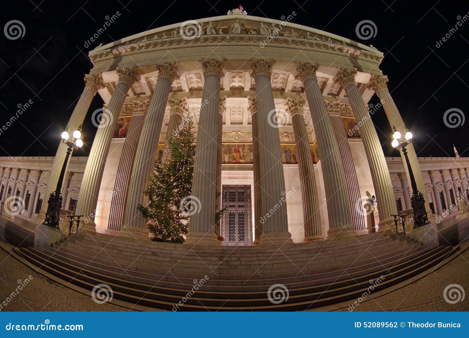 Austrian Parliament Building, at Night - Landmark Attraction in Vienna ...