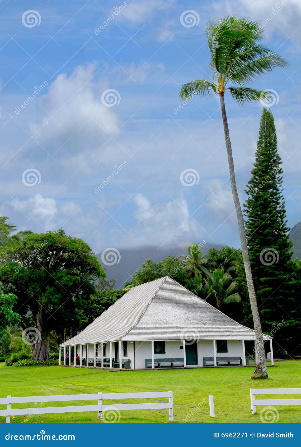 Authentic Polynesian Meeting Place Stock Image - Image of kauai, island ...