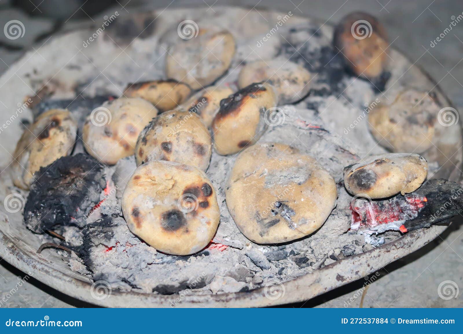 Authentic Traditional Litti at Hot Cow Dunk Ashes from Flat Angle Stock ...