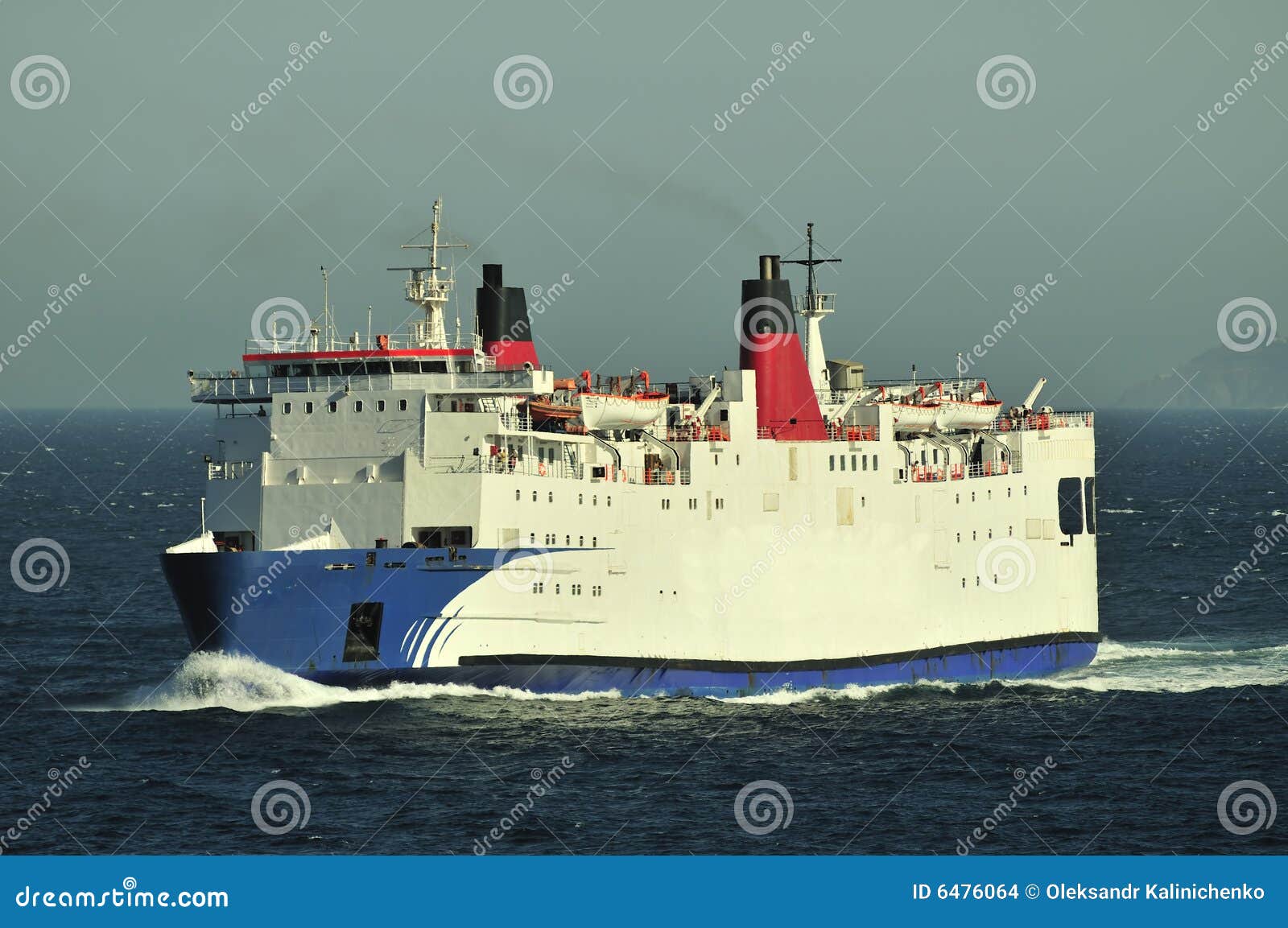 Auto car carrier ship stock photo. Image of shipping, boat - 6476064