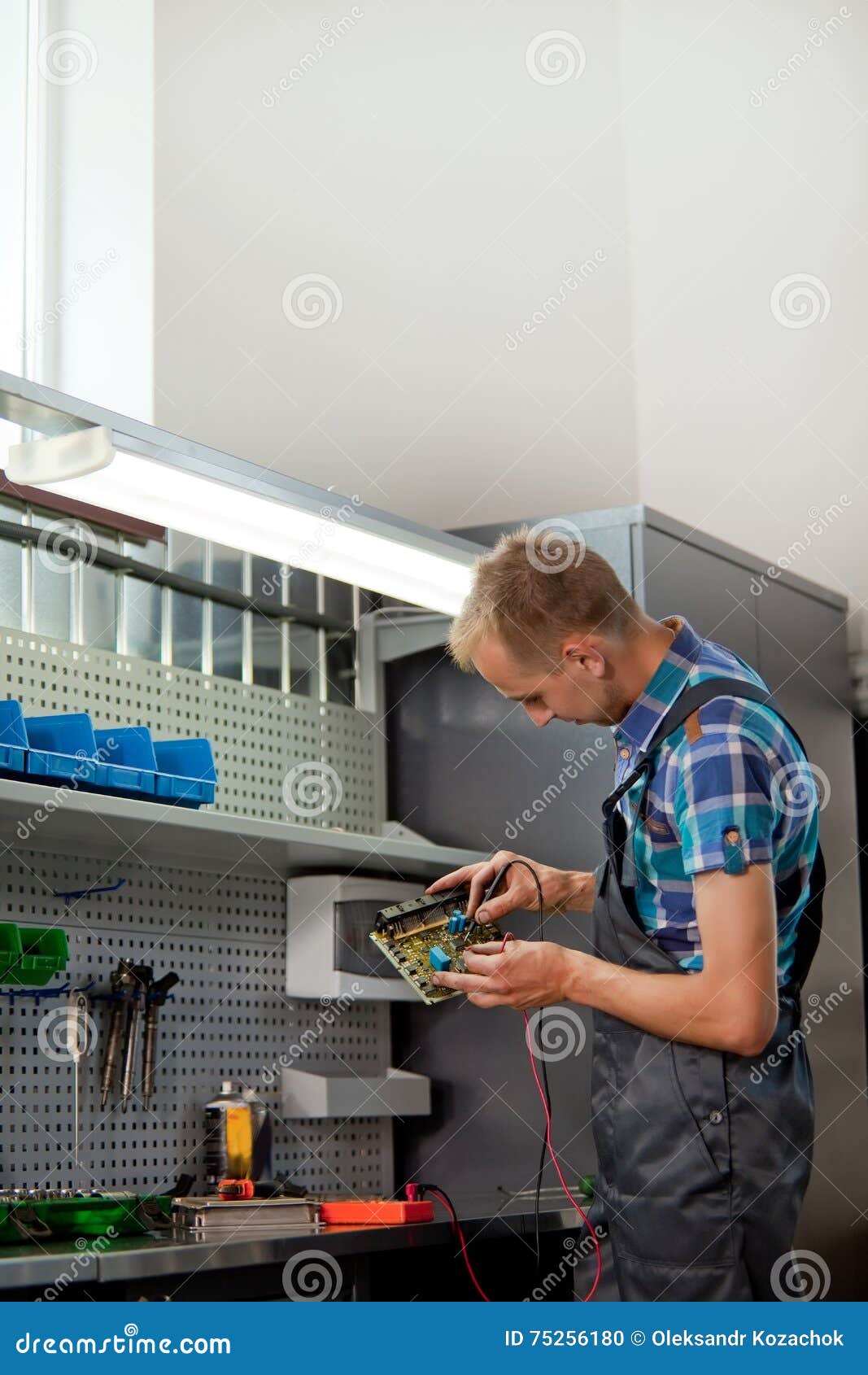 Auto Electrical Worker in Garage. Stock Photo - Image of service, shop ...