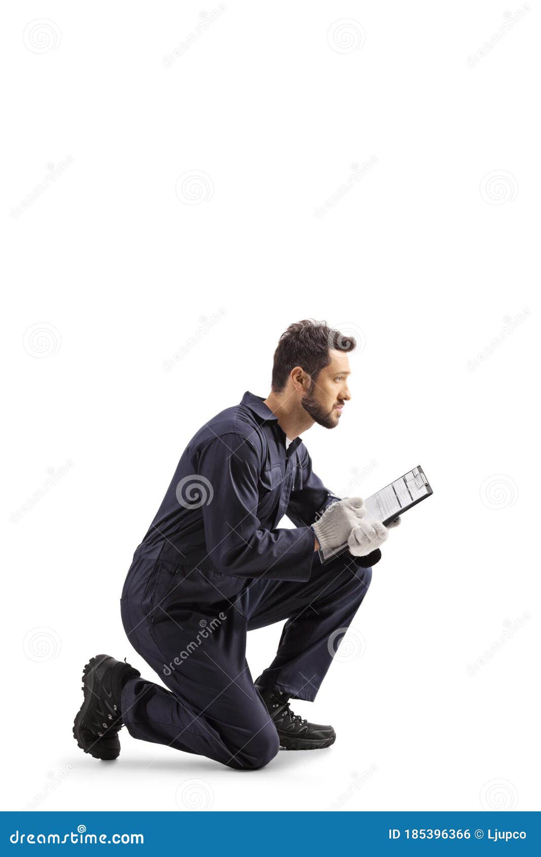 Worker Guy Kneeling Photos - Free & Royalty-Free Stock Photos from ...
