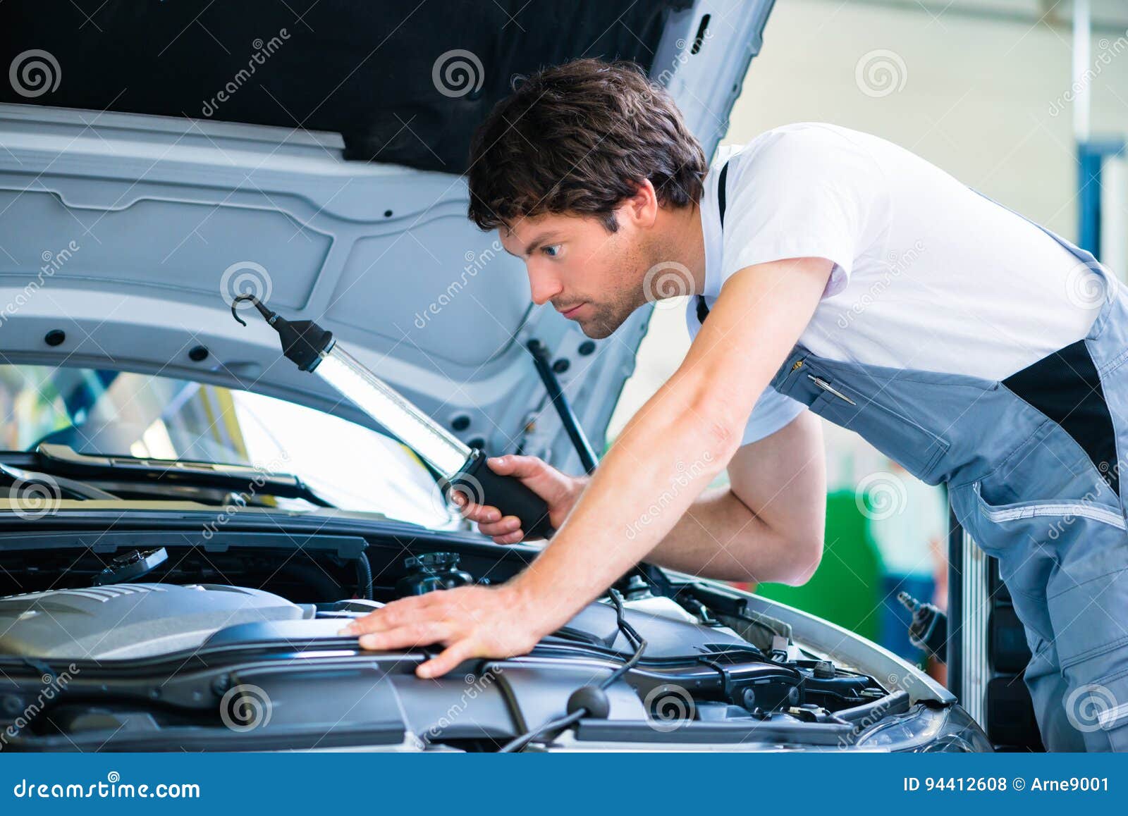 Auto Mechanic Working in Car Service Workshop Stock Photo - Image of ...
