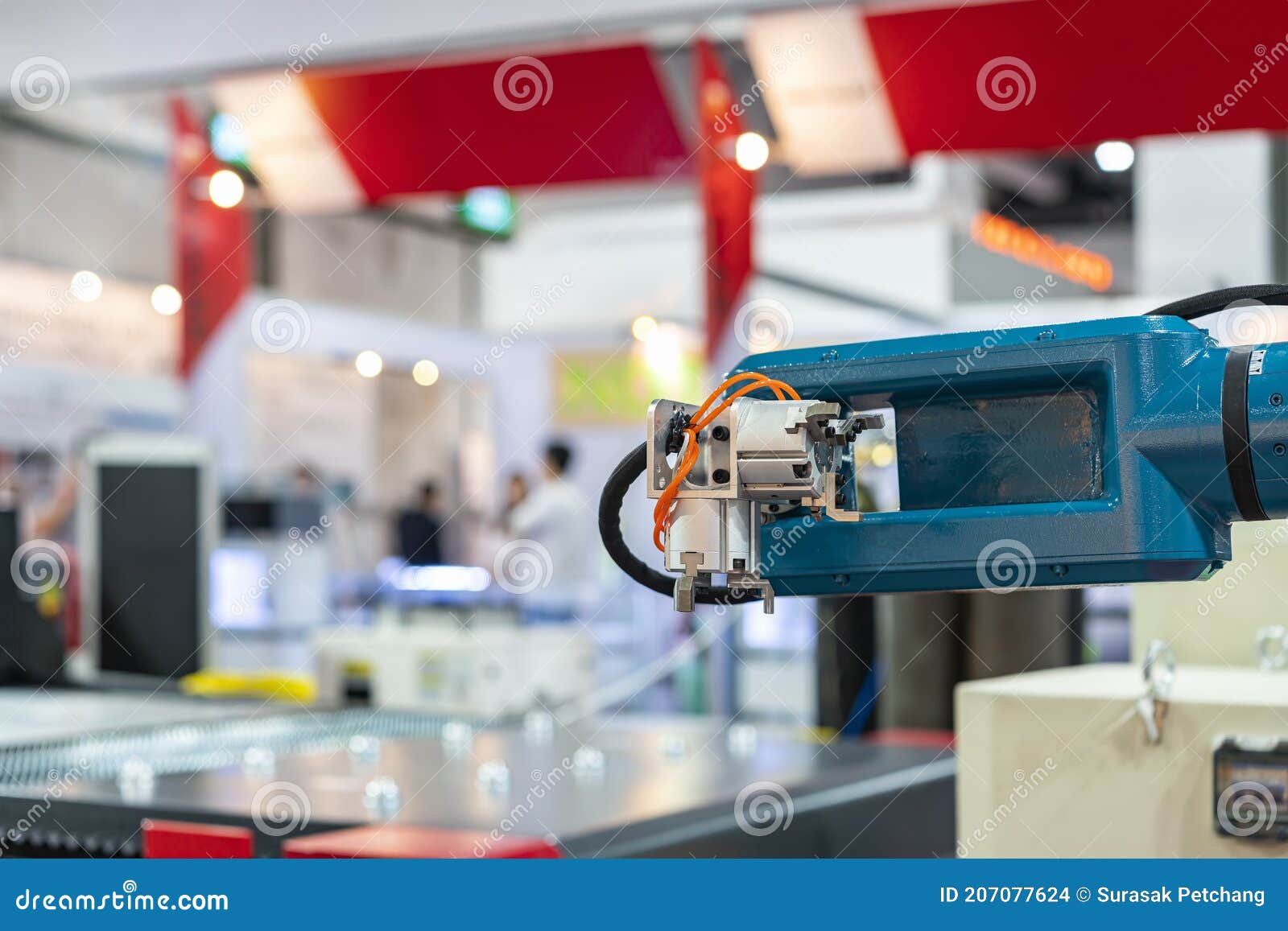 Auto Quick Pneumatic 3 Jaws Chuck For Catch Or Holder Clamp And Lift ...