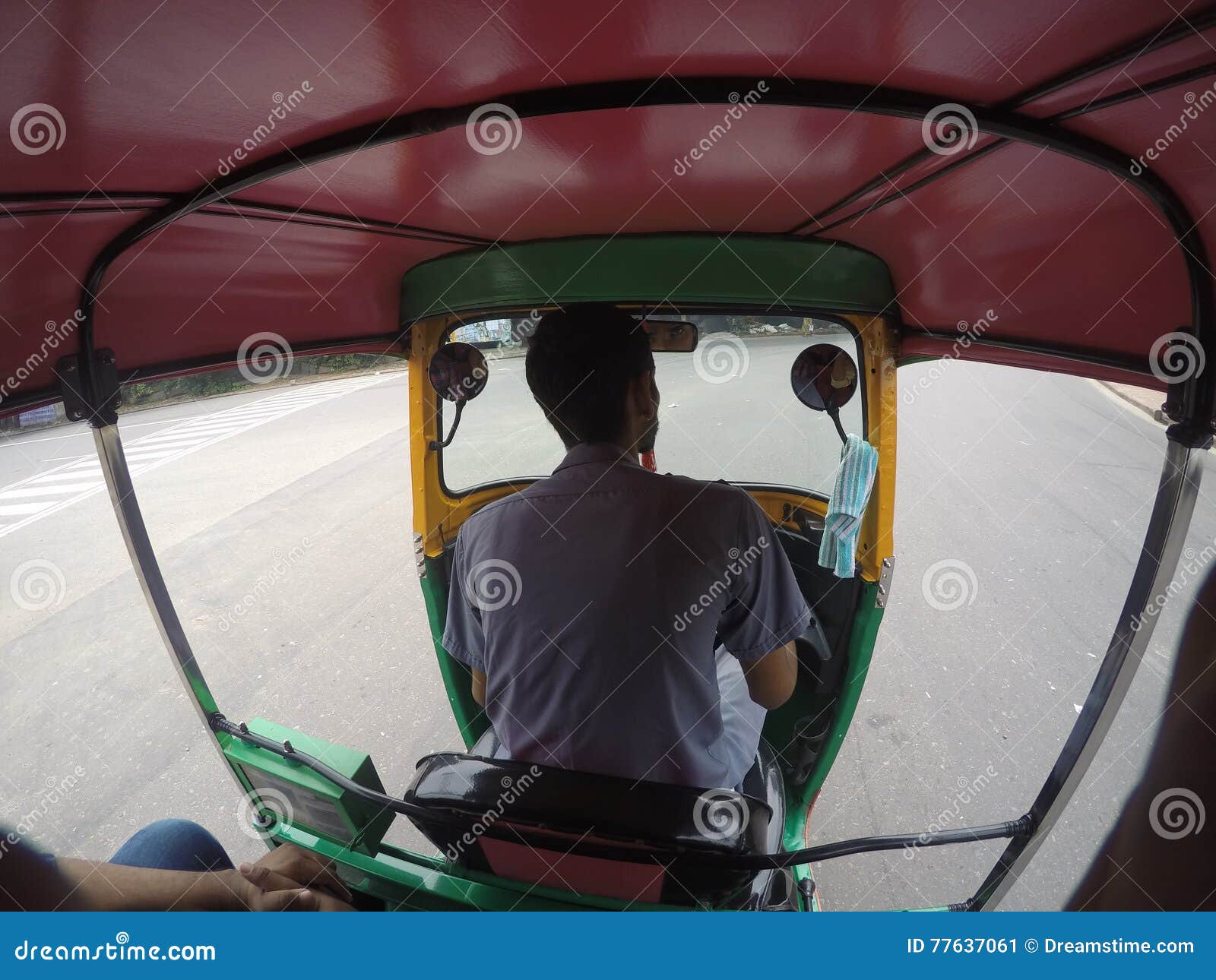 Auto rickshaw editorial photo. Image of inside, rickshaw - 77637061