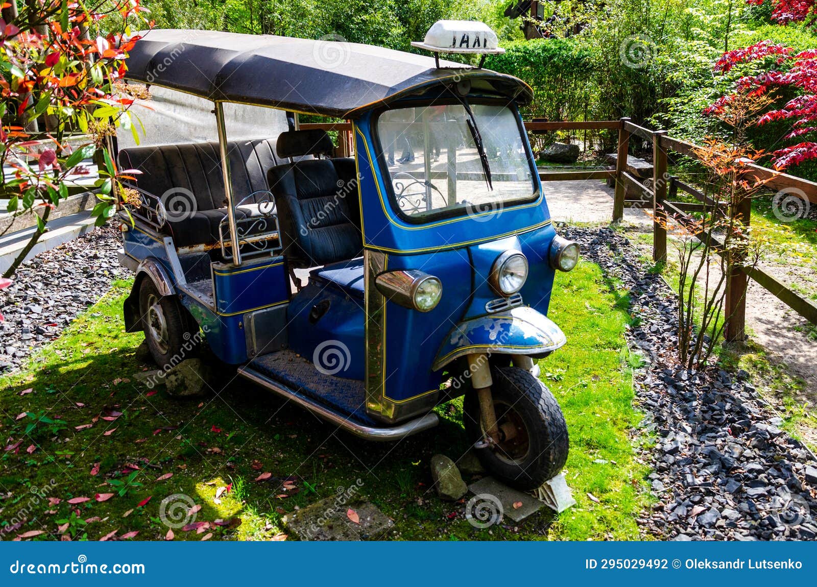 Auto Rickshaw is a Motorized Version of the Pulled Rickshaw or Cycle ...