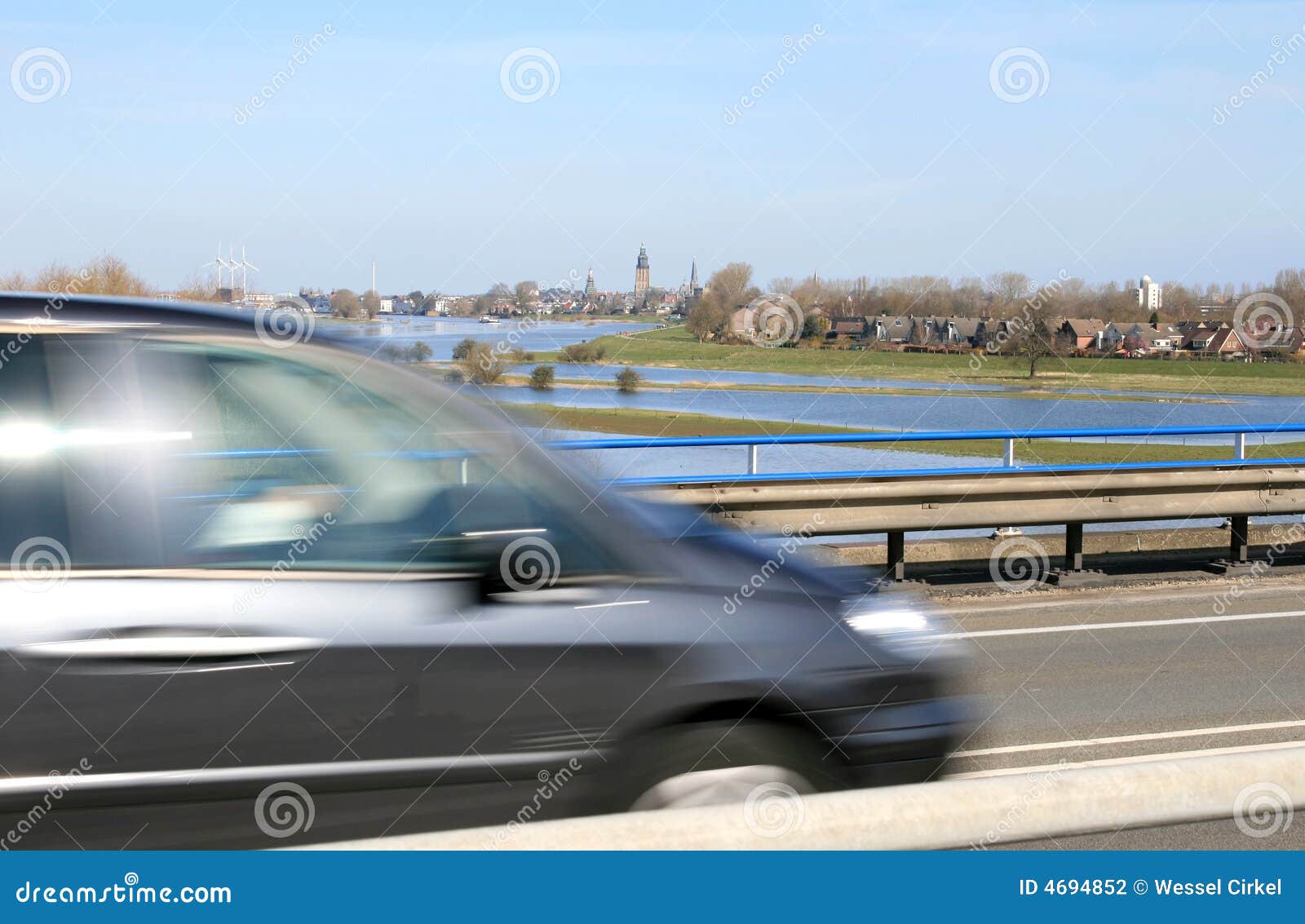 Auto, Snelheid En Landschap Stock Foto - Image of europa, stad: 4694852