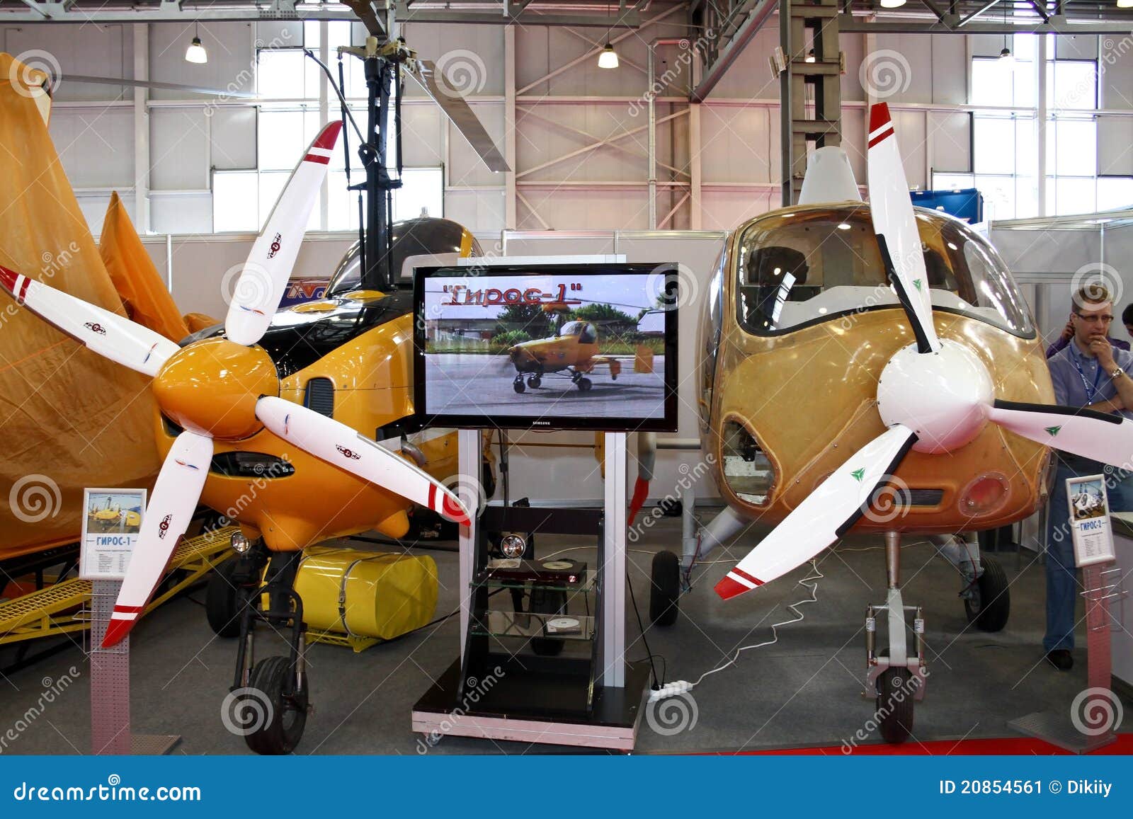 Autogyro Gyros editorial photo. Image of force, military - 20854561