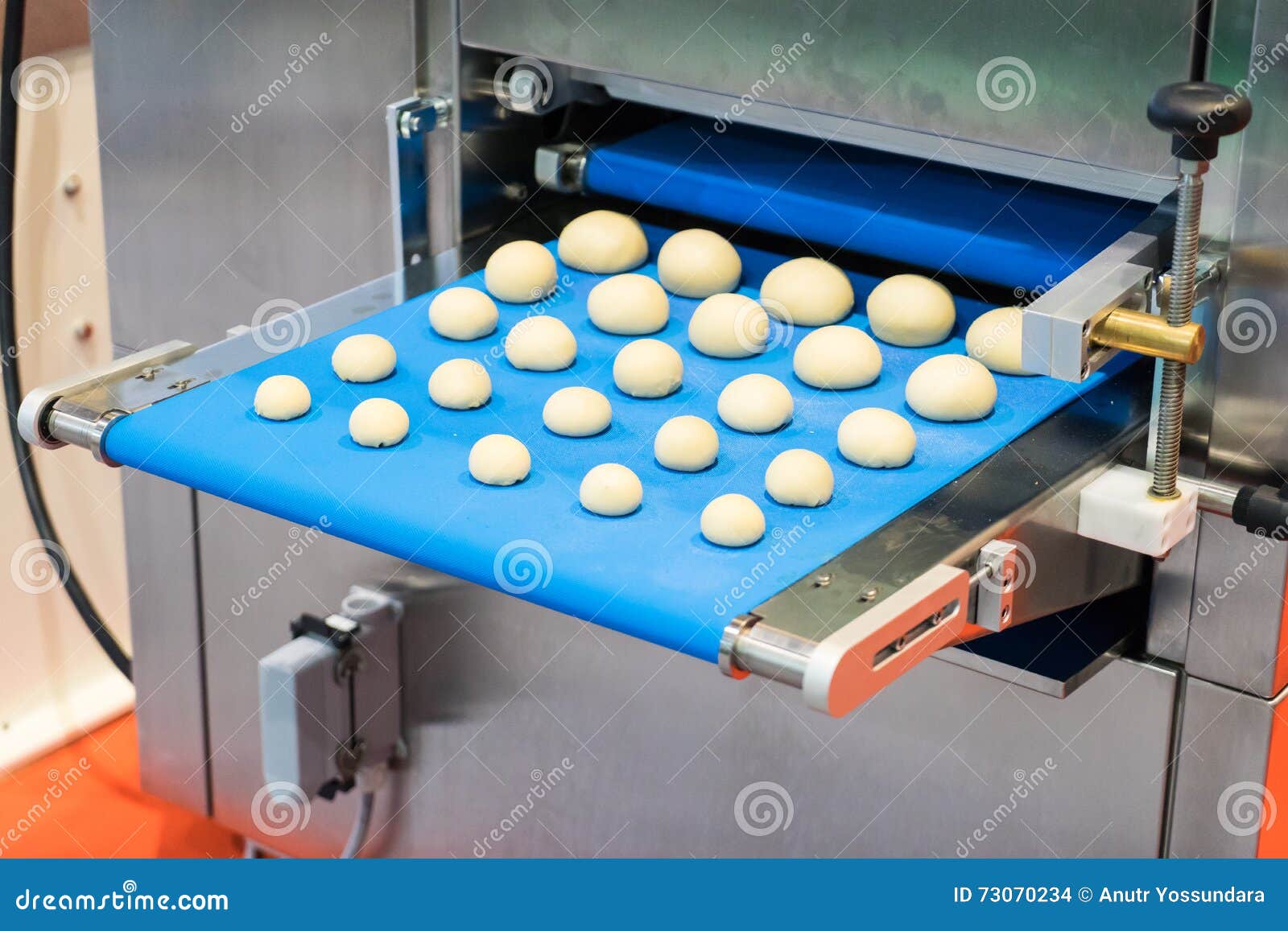 Automate Bun Making Machine Factory, Bakery Bread House Manufacturing ...