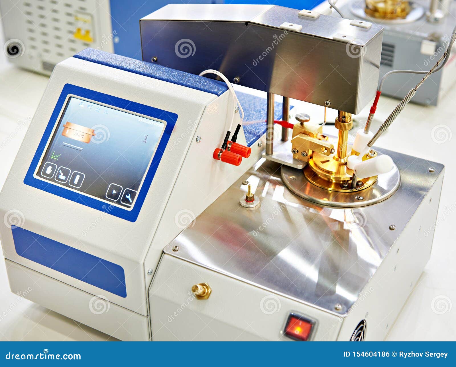 Electronic Device for Measuring Temperature of Flash Stock Photo ...