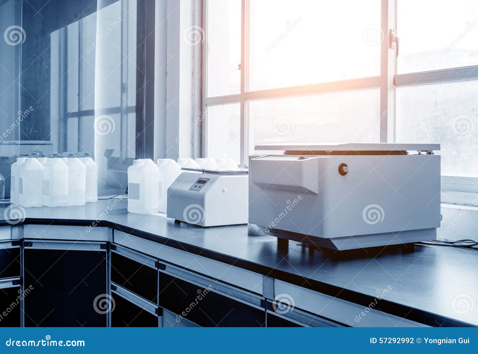 Automatic Balance Centrifuge Stock Photo - Image of machine, chemistry ...