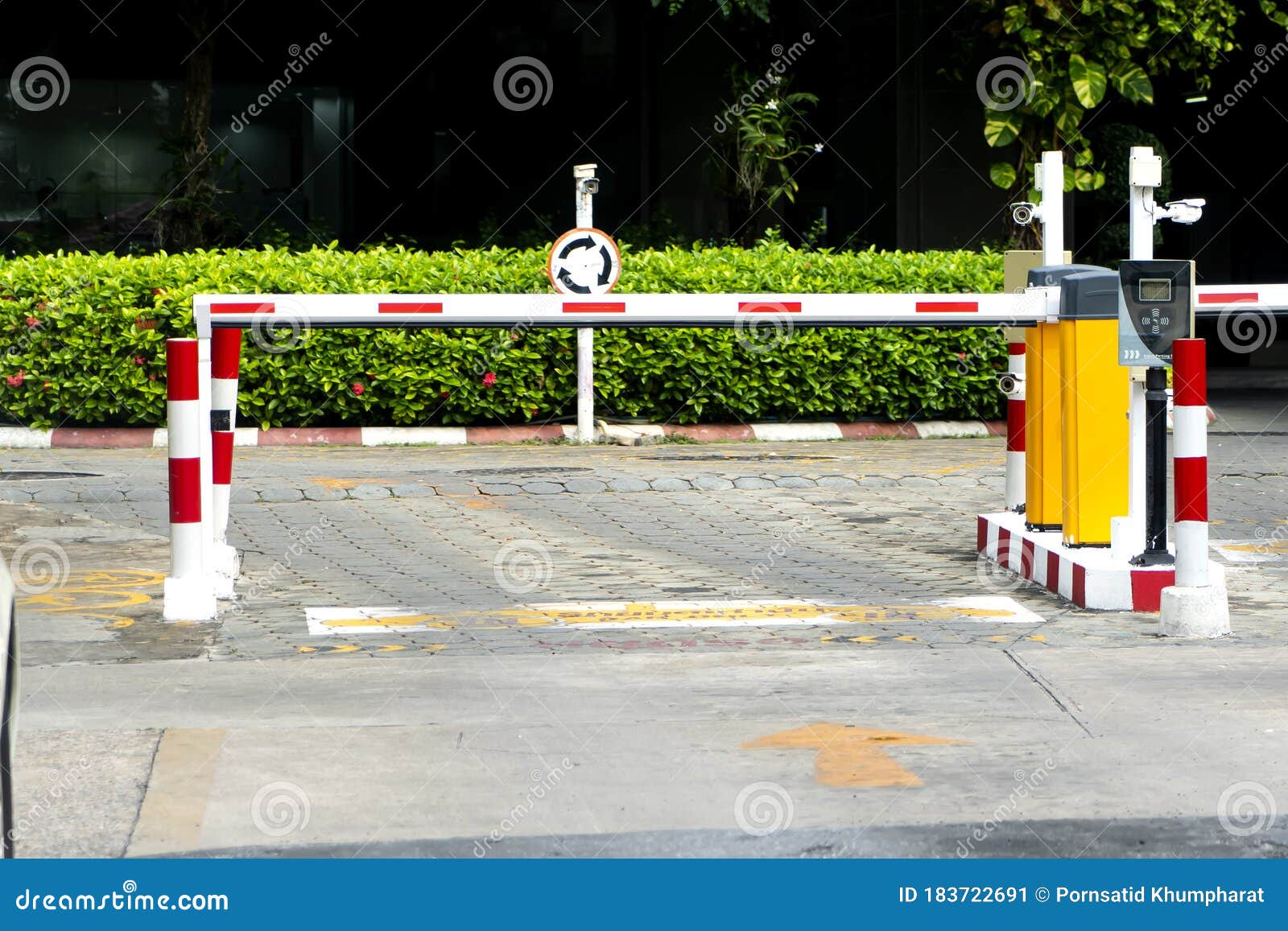 Automatic Barrier for Building or Office Security System with CCTV ...