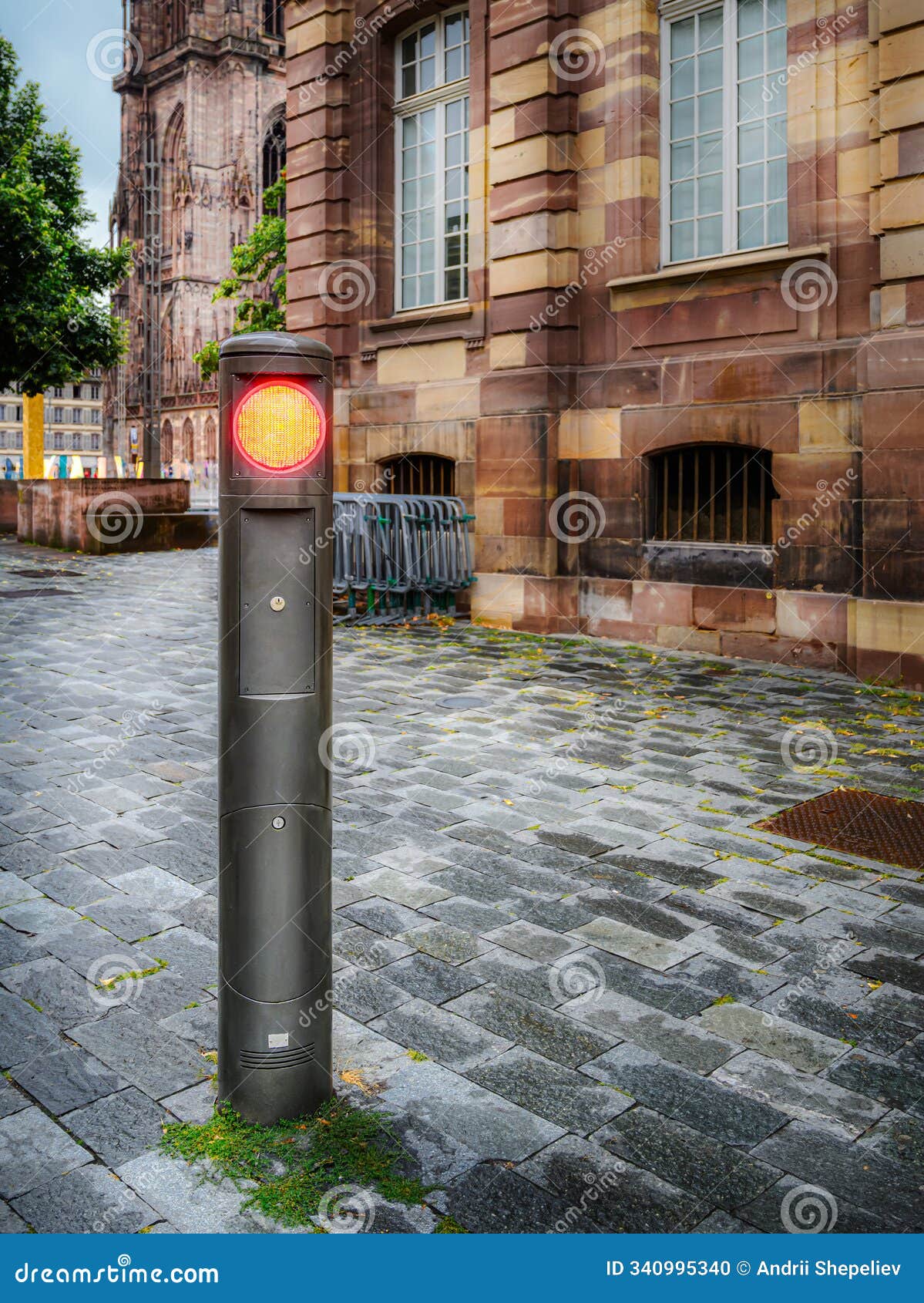 Warning Automatic Gates In Operation, Red Sign On Metal Gate Stock ...