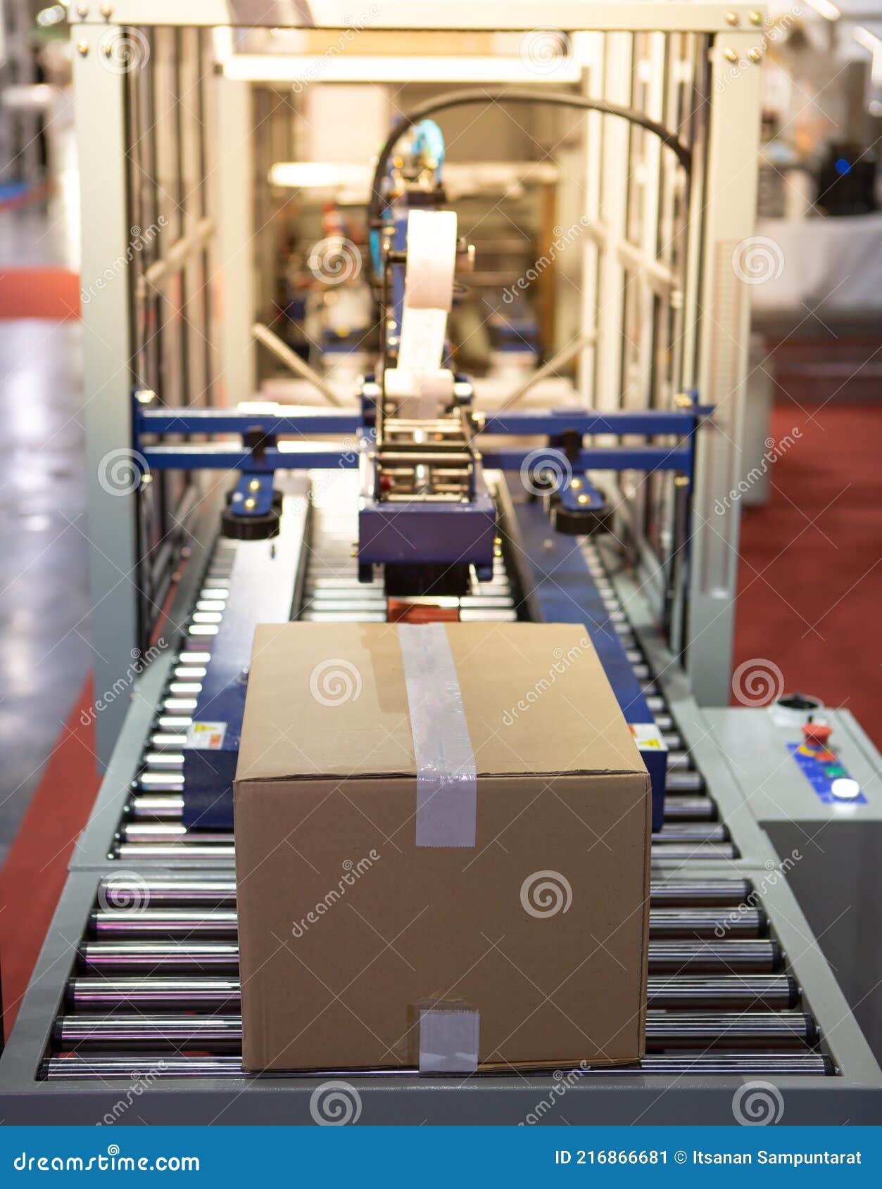 Automatic Carton Tape Sealing Machine Stock Image - Image of process ...