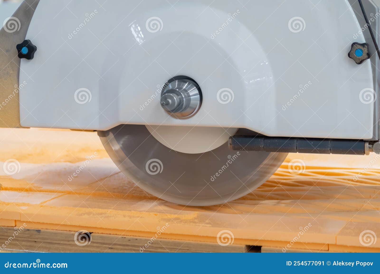 Automatic Cnc Bridge Saw - Router Profiling System Cutting Artificial ...