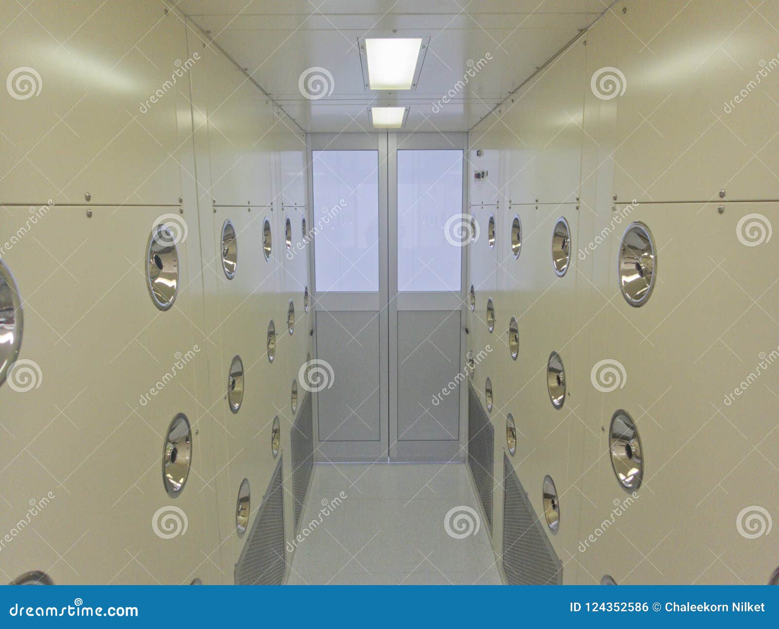 Automatic Control Operation Air Shower for Clean Room Stock Photo ...
