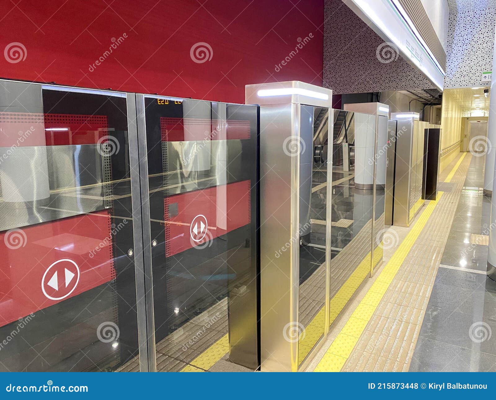 Automatic Door Platform System at a New Modern Metro Station. Metro ...