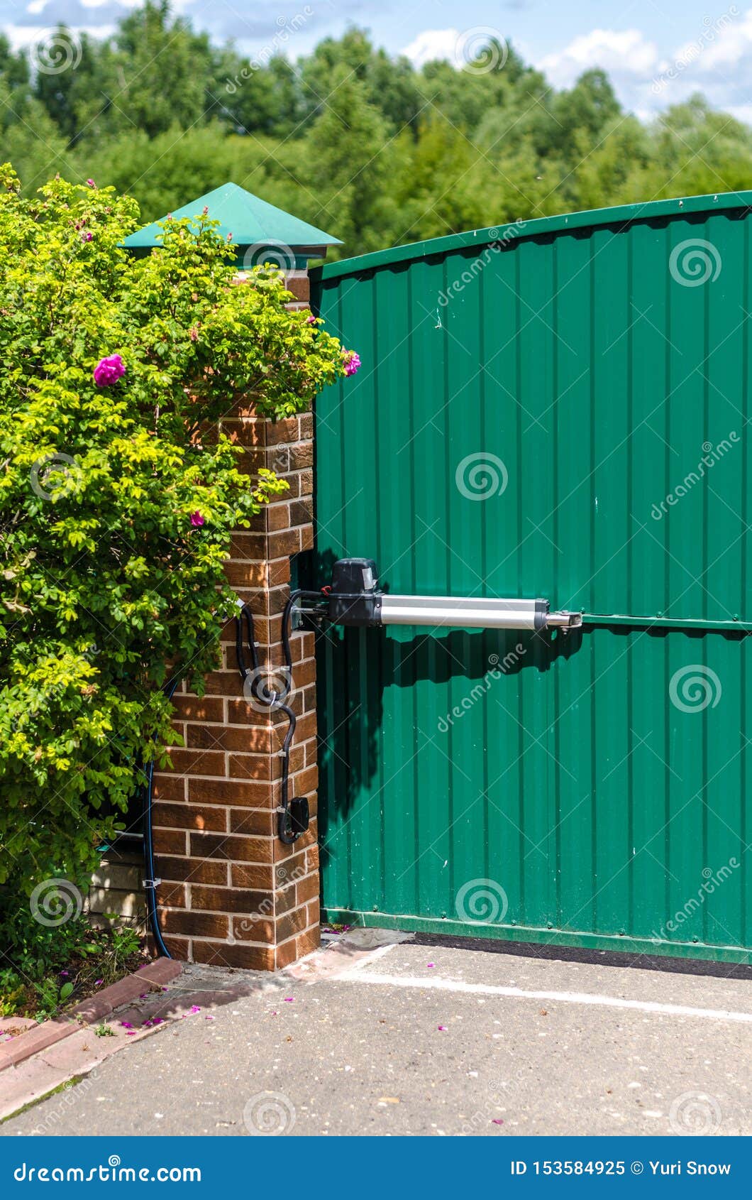 Automatic Electric Roll-up Gate Or Push-up Door. Shutter Door Or Roller ...