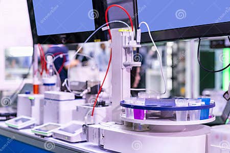 Automatic Flexible Collecting Sample Machine Connect with Titrators ...