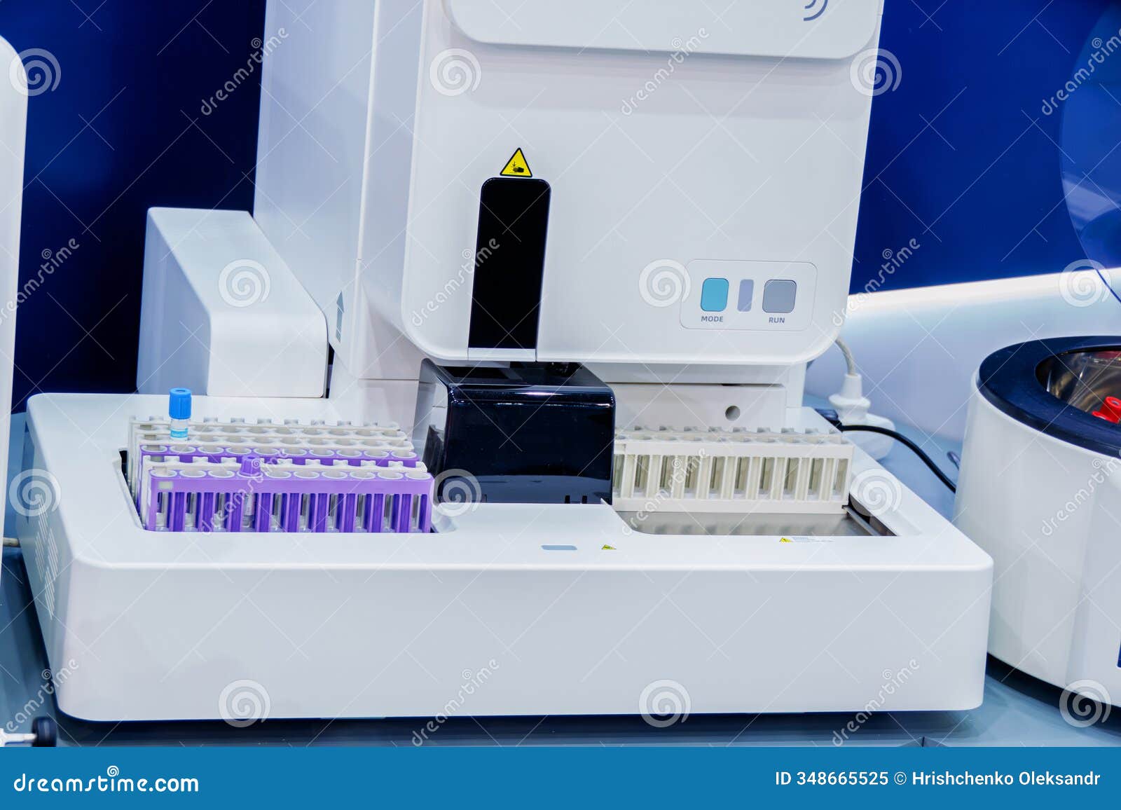 Automatic Hematology Analyzer With Reticulocyte Counting Function Stock ...