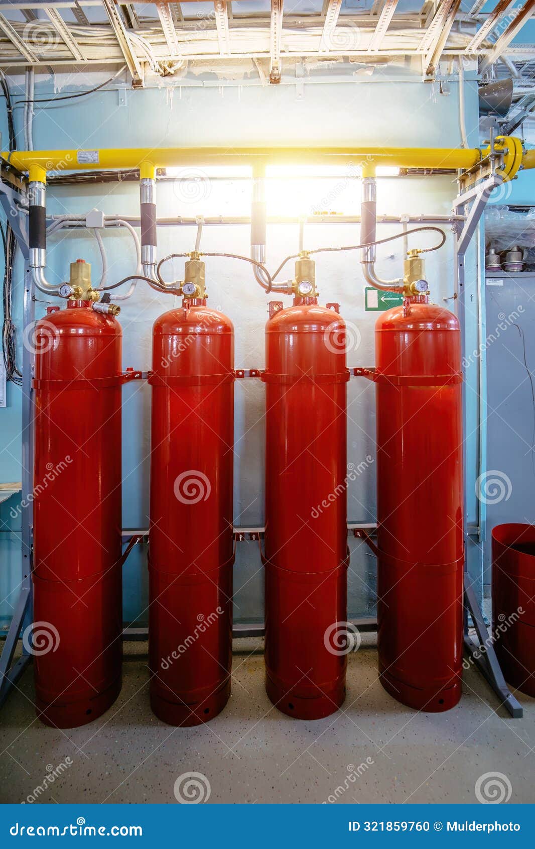 Automatic Industrial Fire Extinguishing System. CO2 Fire Extinguishers ...