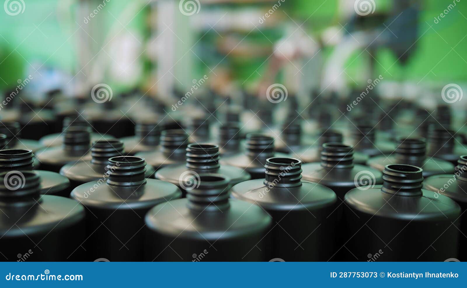 Automatic Packaging of Cosmetics. Cosmetic Manufacturing Process ...