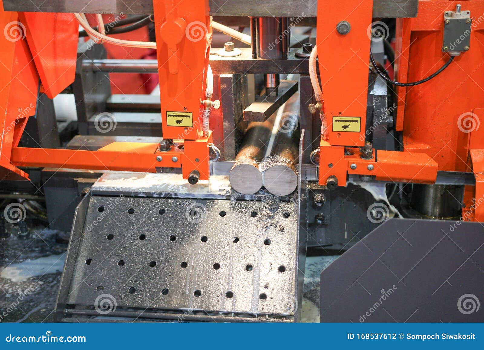 Automatic Saw with High Efficiency, Cutting Shaft and Coolant. Stock ...