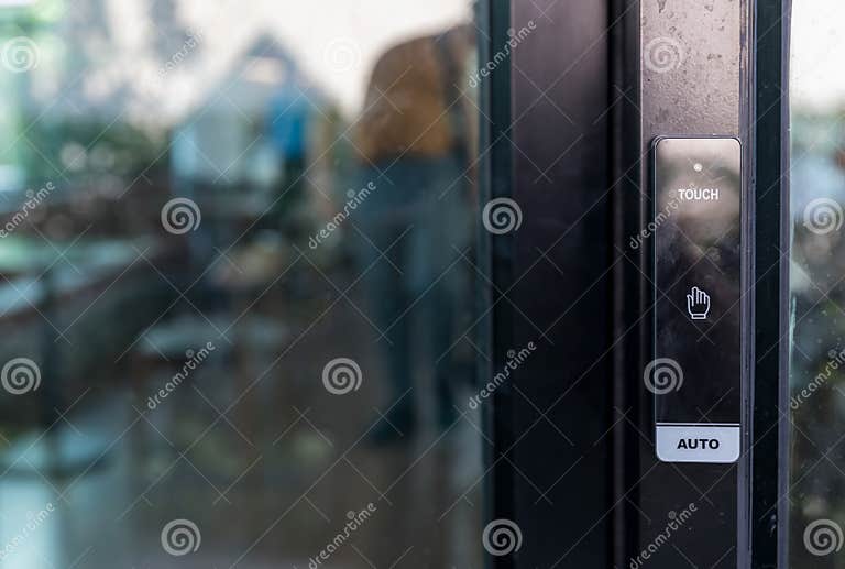 Automatic Sliding Door with Wireless Push Button for User Controller ...