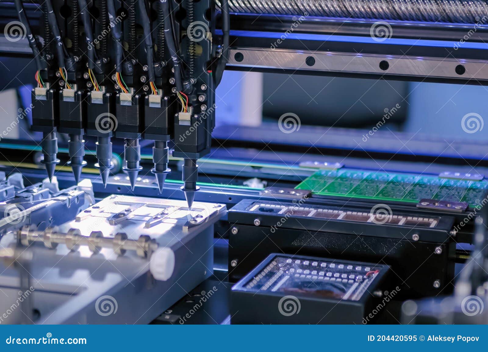 Automatic SMD Pick and Place Machine Assembling Computer Circuit Board ...