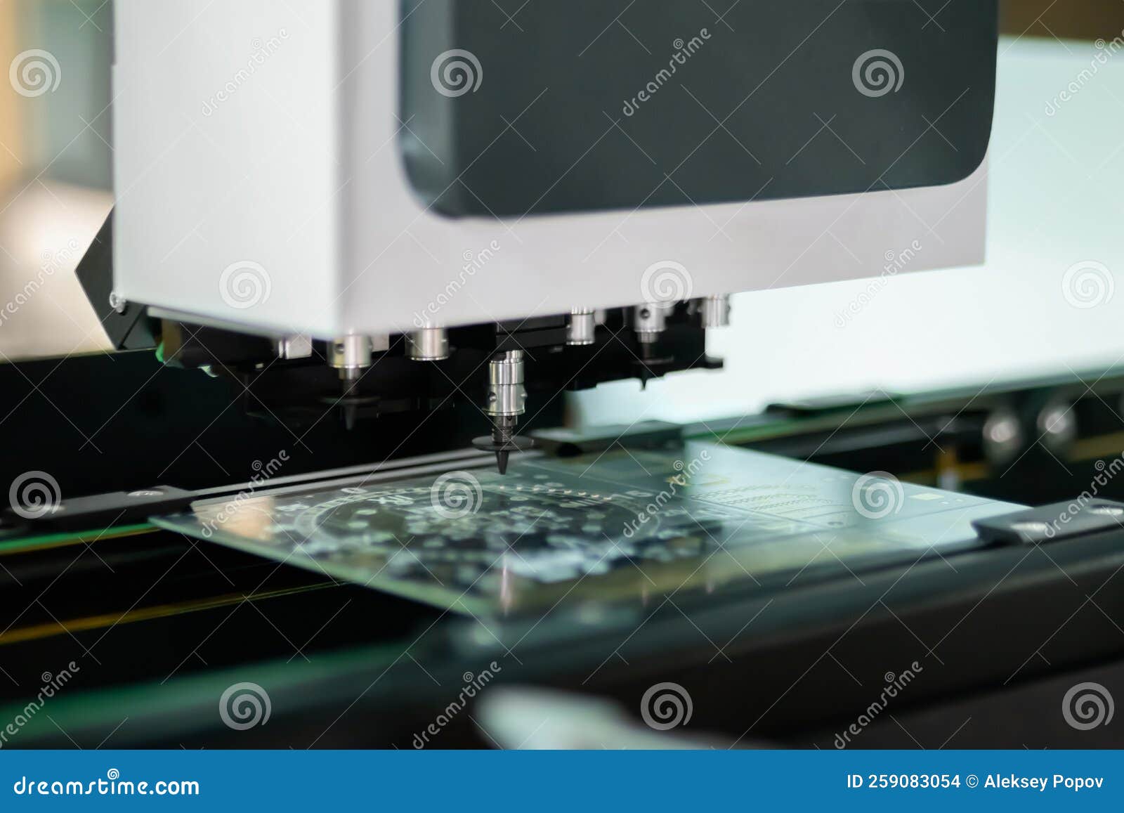 Automatic SMD Pick and Place Machine Assembling Computer Circuit Board ...