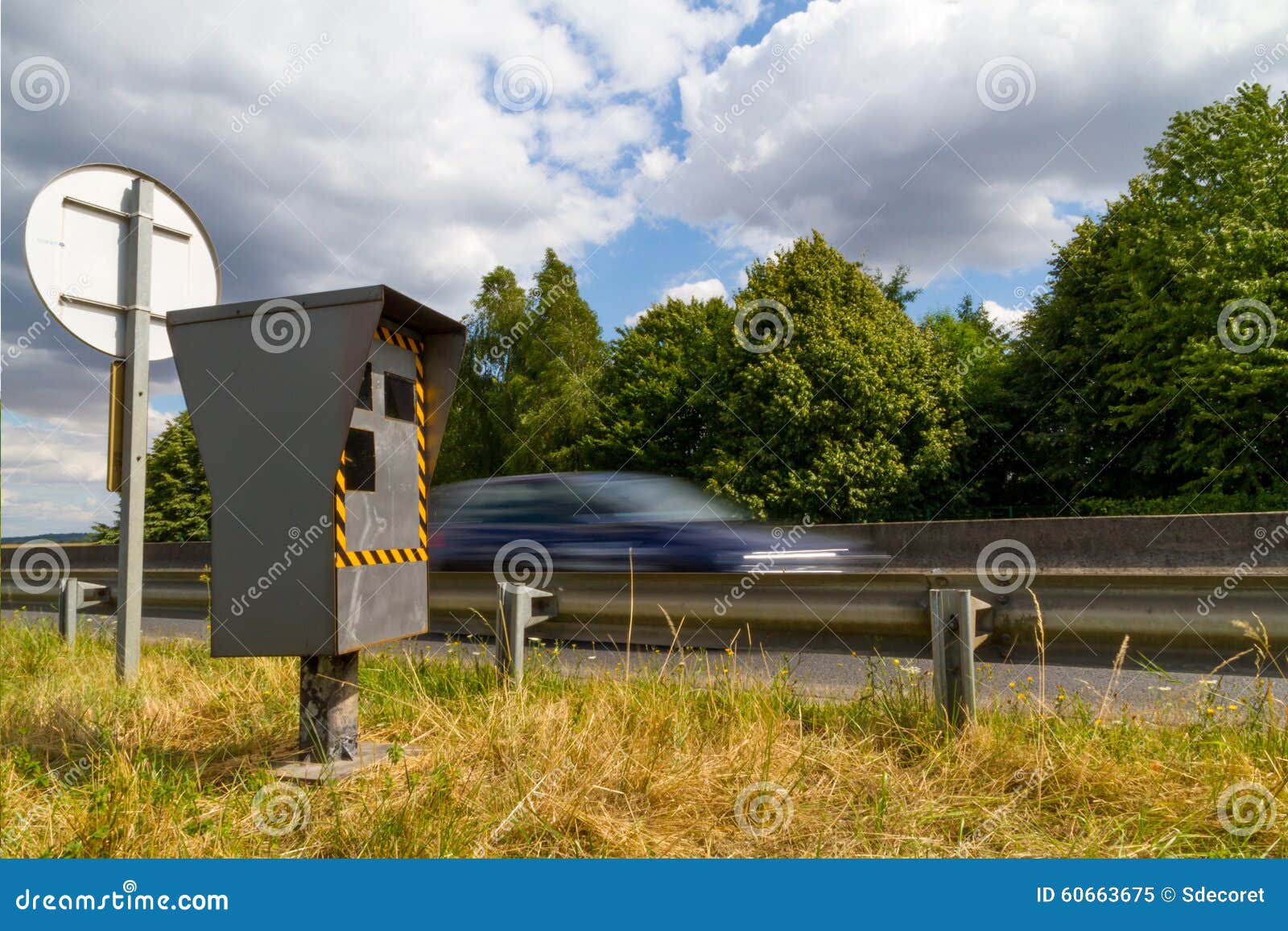 Automatic speed camera stock illustration. Illustration of robotic ...