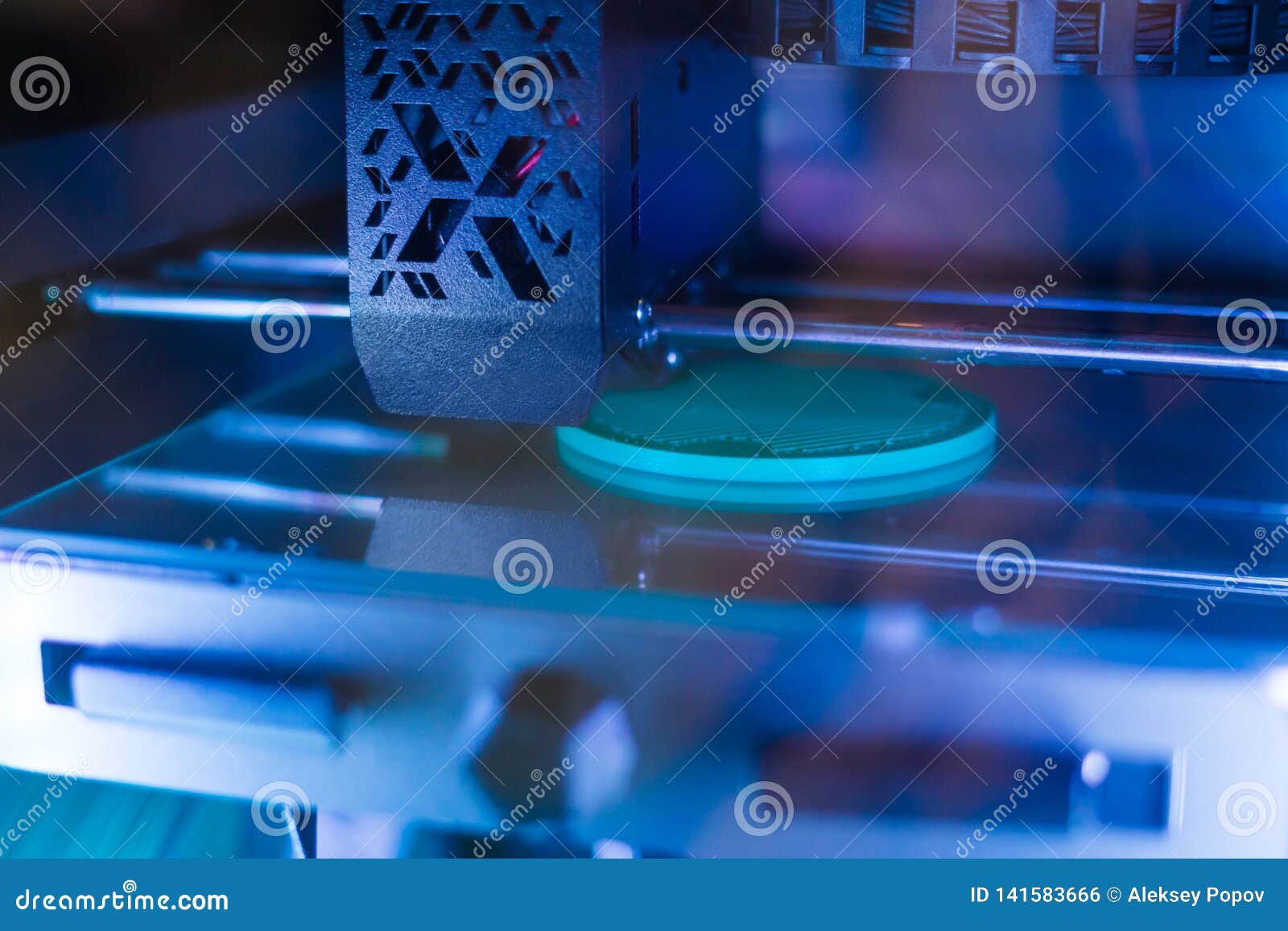 Automatic Three Dimensional 3D Printer Machine Printing Plastic Model ...