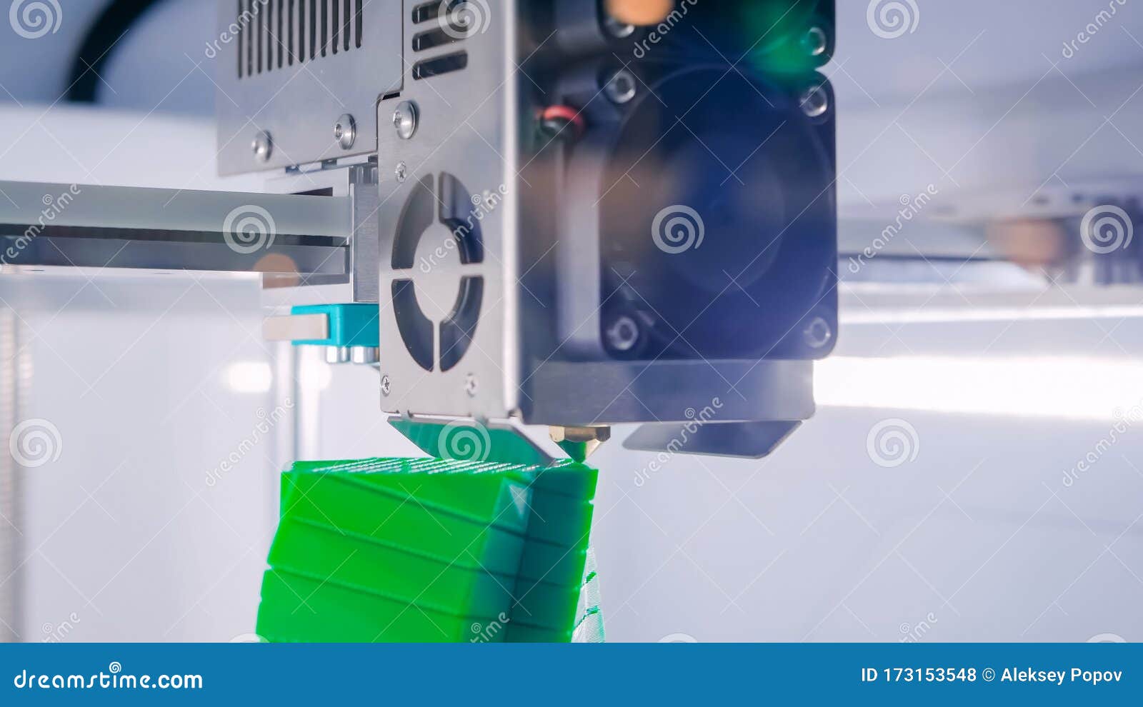 Automatic Three Dimensional 3D Printer Machine Printing Plastic Model ...