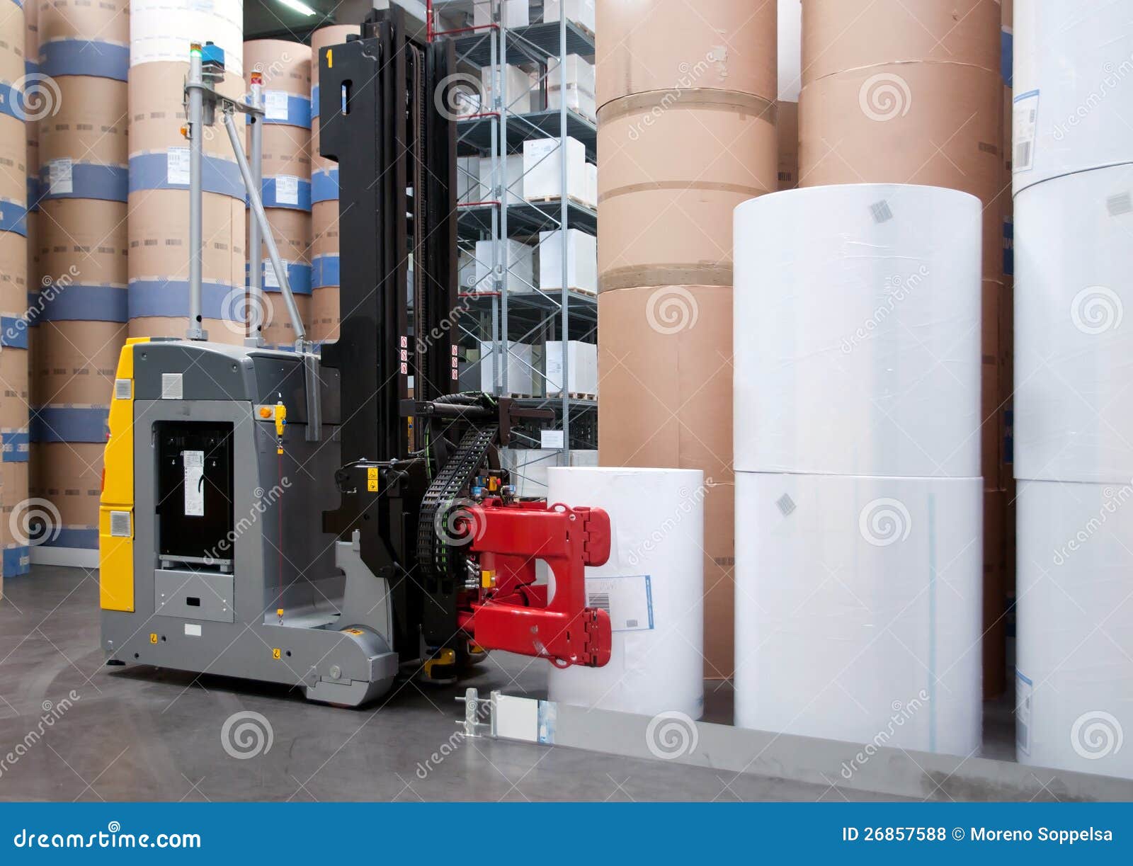 Automatisiertes Lager (Papier) Stockfoto - Bild von zeile, herstellung ...