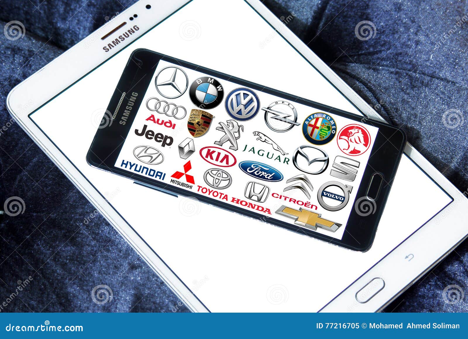 Automerken en emblemen redactionele afbeelding. Image of leiding - 77216705