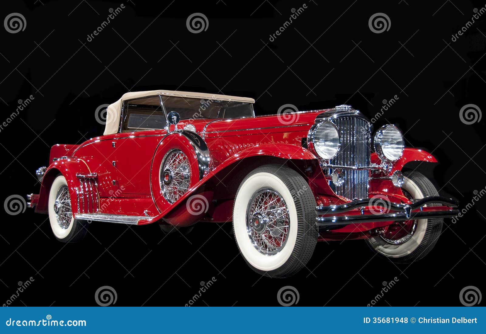 Automobile antica classica fotografia stock. Immagine di costoso - 35681948