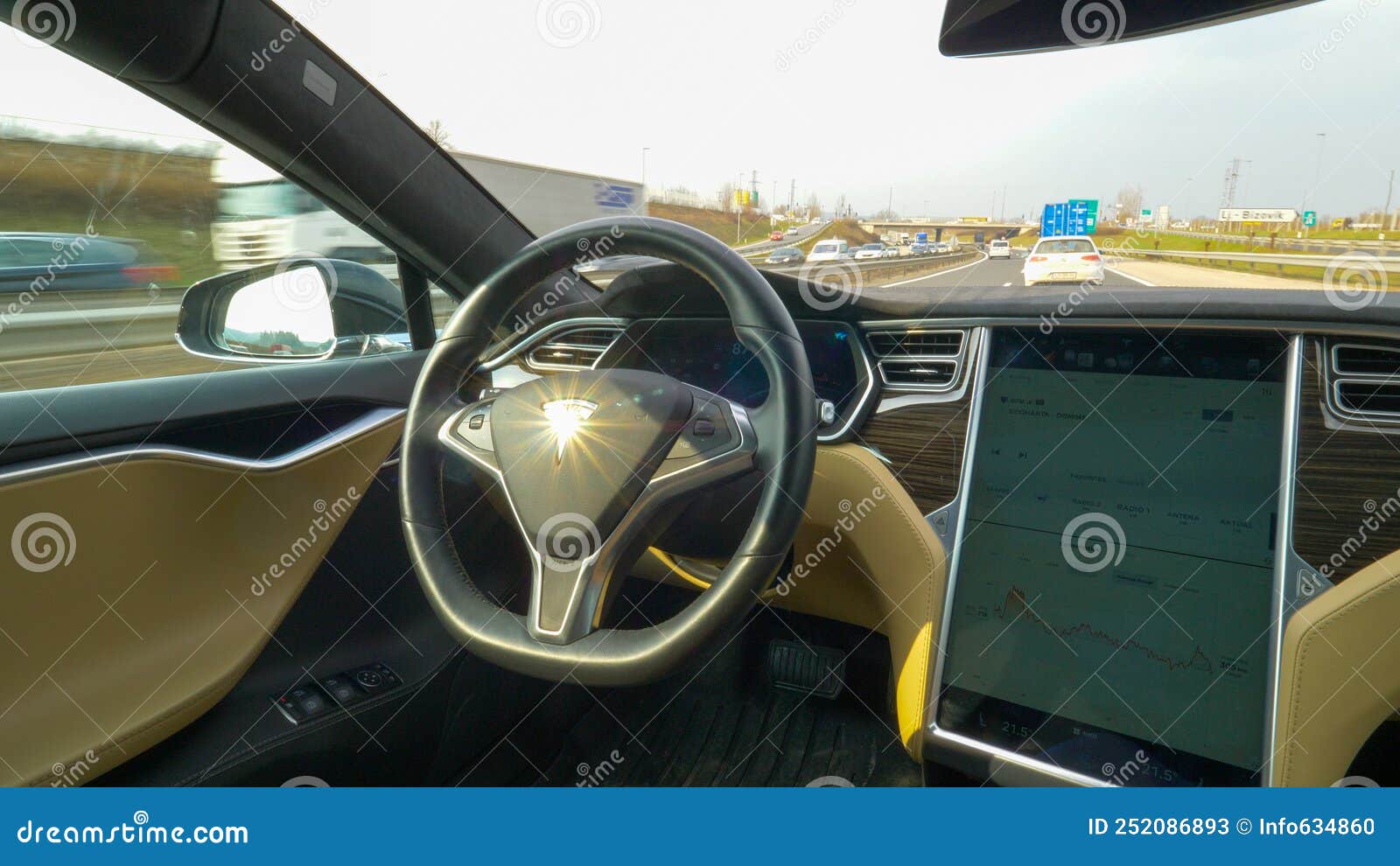 CLOSE UP: Awesome Technologically Advanced Tesla Car Driving without a ...