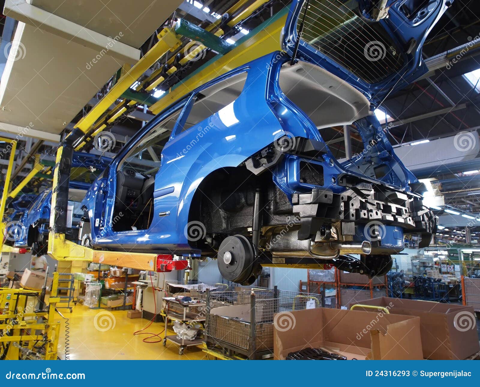 Autoproduktion 8 stockbild. Bild von industrie, ausrüstung - 24316293