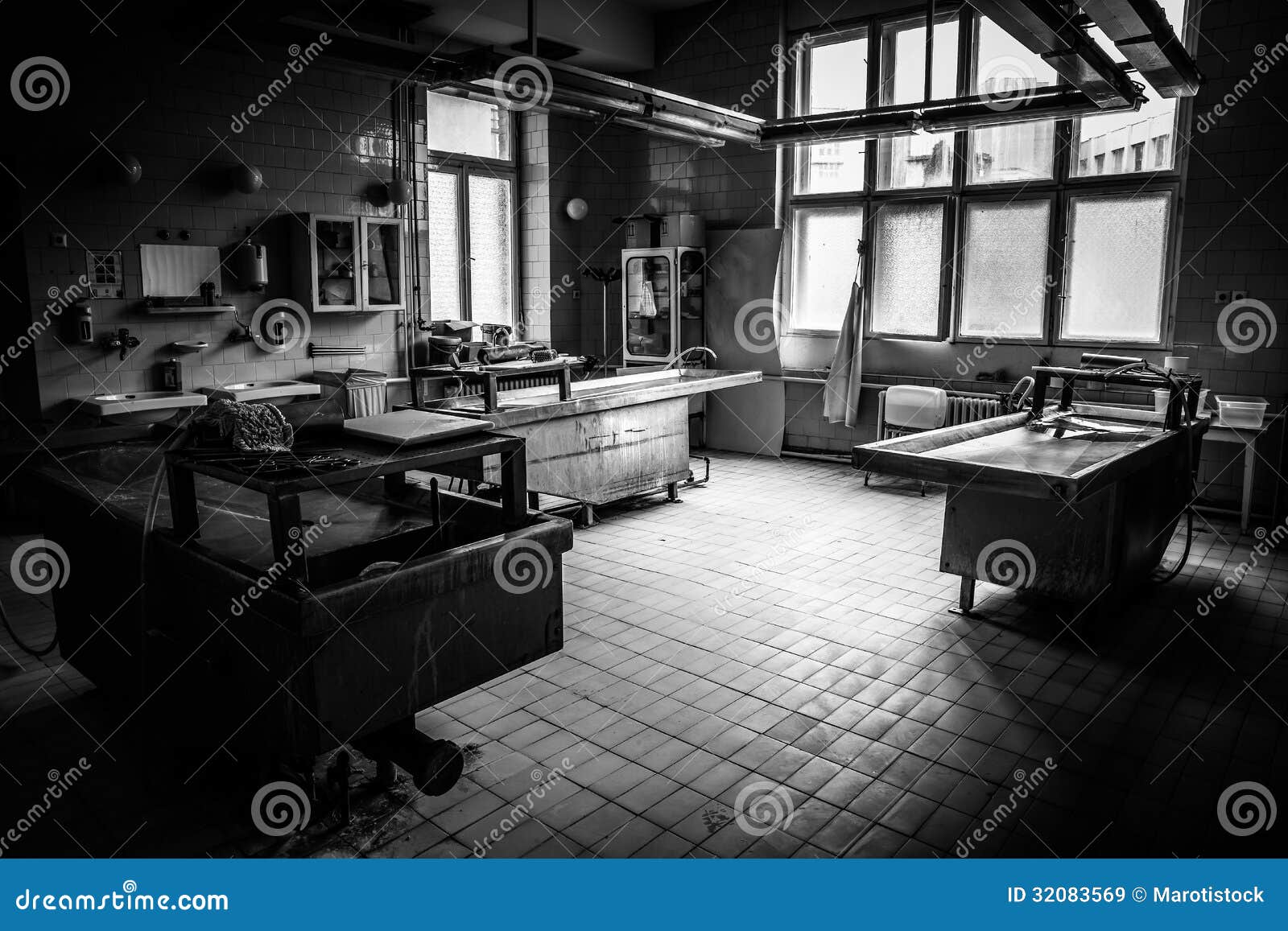 Autopsy Room Interior Photos - Free & Royalty-Free Stock Photos from ...