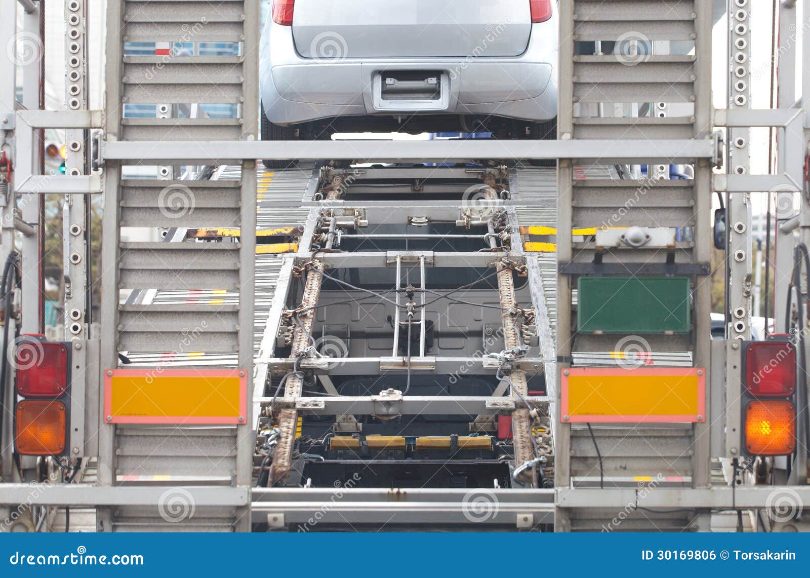 Autotransporter-LKW stockfoto. Bild von rüber, kugel - 30169806