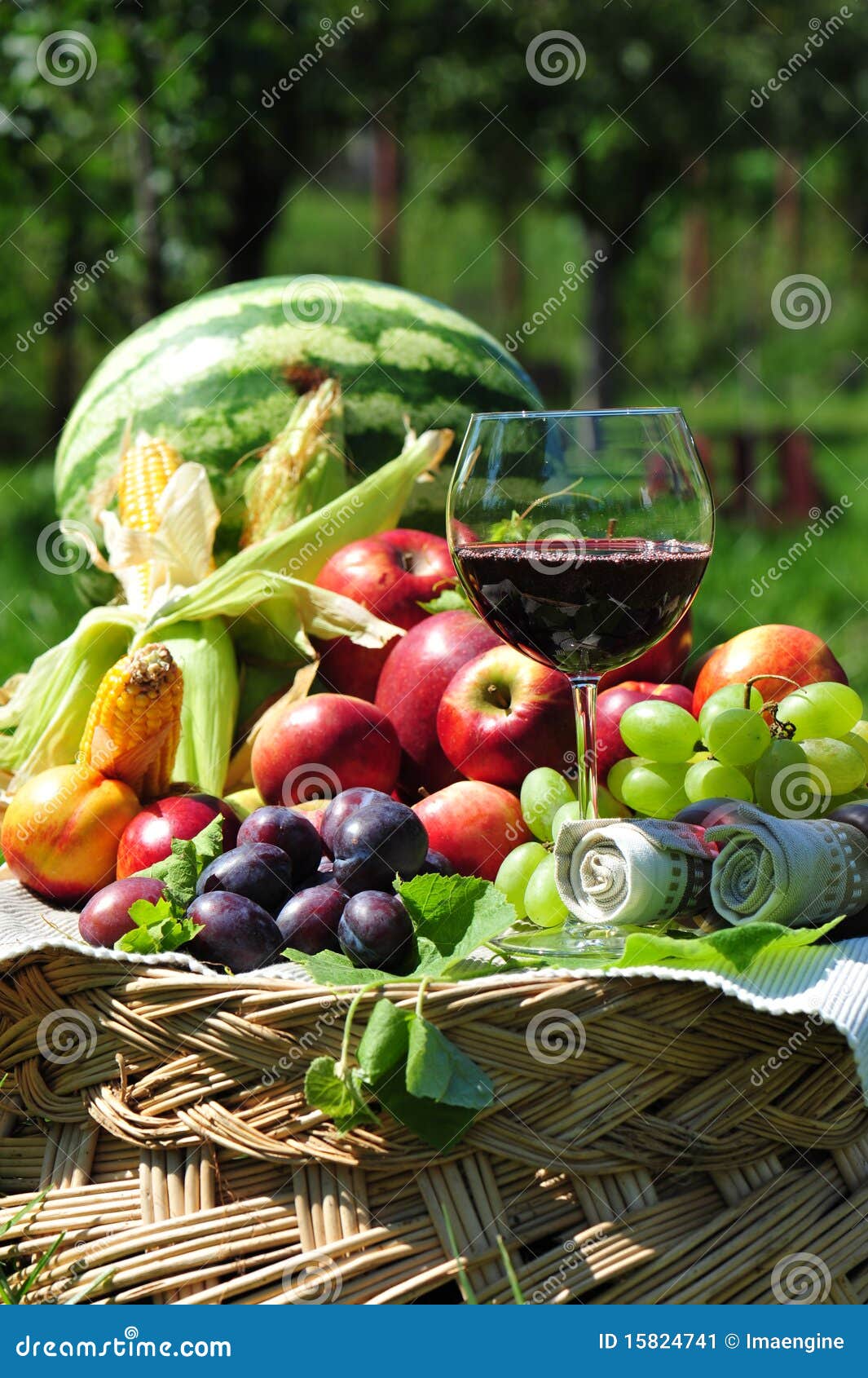 Autumn cornucopia stock image. Image of basket, decoration - 15824741