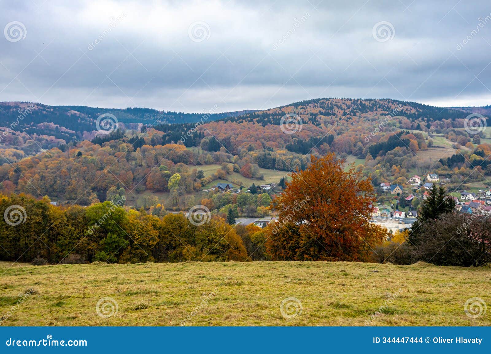 An Autumn Cycle Tour through the Thuringian Forest on the Mommelstein ...