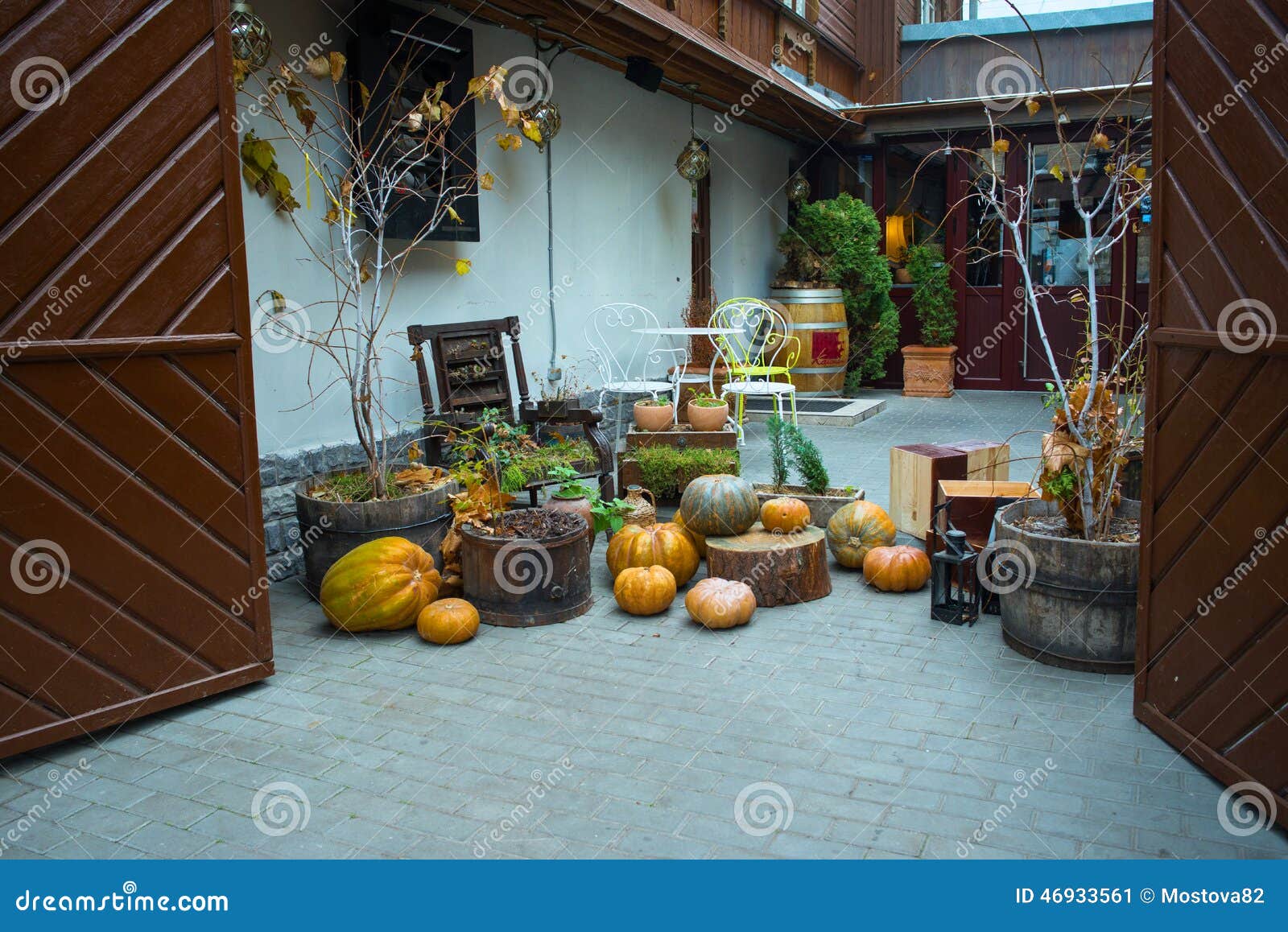 Autumn decor and pumpkin editorial photo. Image of retro - 46933561