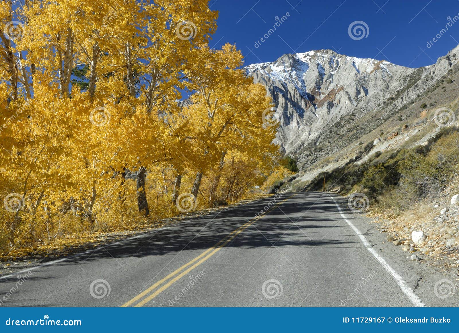 Autumn Highway in Sierra Nevada Mountains Stock Image - Image of remote ...